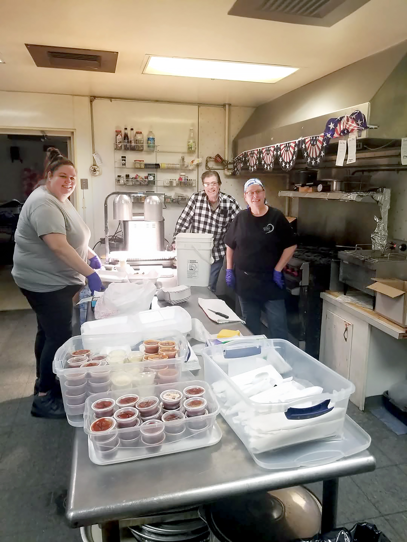 Legion fish fry | News, Sports, Jobs - The Herald Star